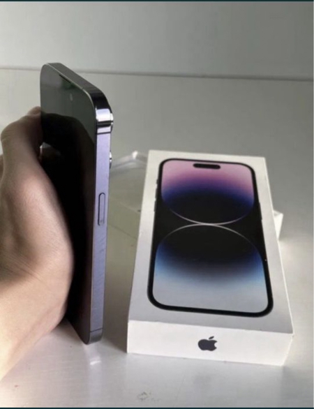 Телефон Iphone 14 pro