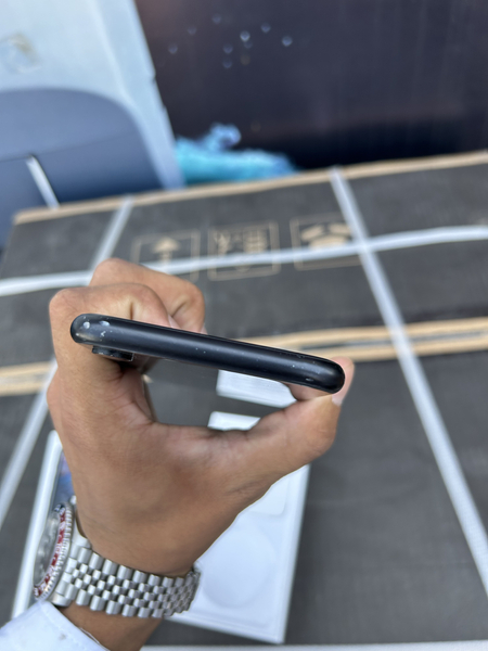 iphone XR 64 gb