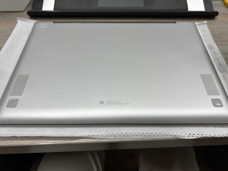 Продам Samsung Galaxy Chromebook Go