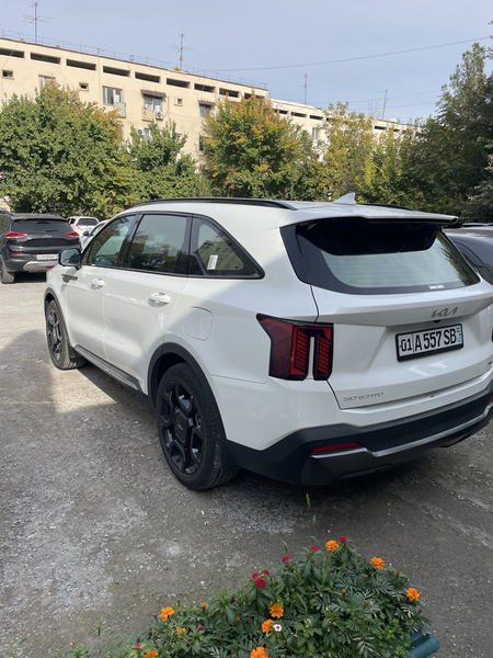 Продается Kia Sorento . Позиция корейская Signature Gravity