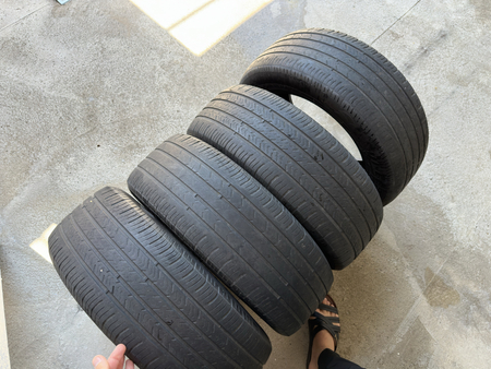 Balon sotiladi 195/60 R15