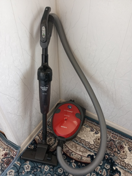 Samsung pilisos b/u