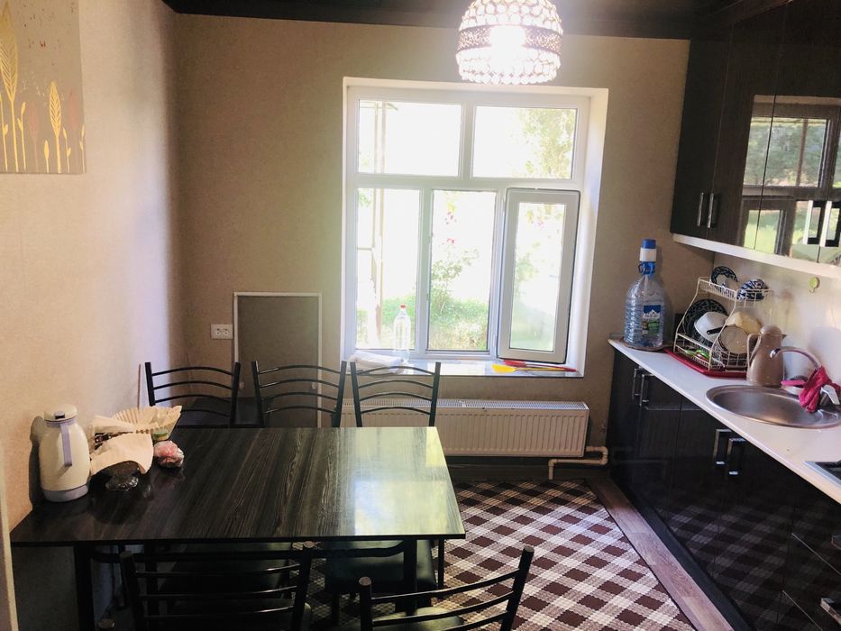 Продажа дома. 10 сот. 5 комнат. Кибрай. Магараж