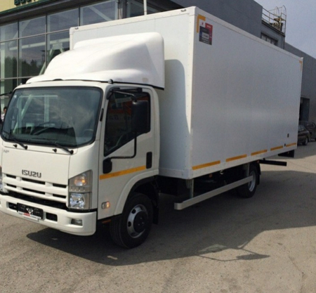 Isuzu  10 tonnalik sotiladi yengi moshina  halol nasiyaga
