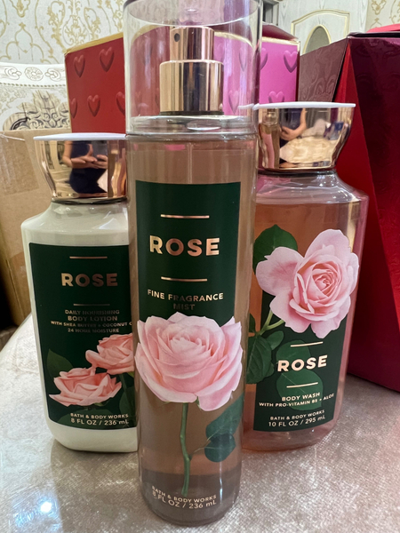 Bath&body works подарочные наборы гель, лосьон и спрей для тела
