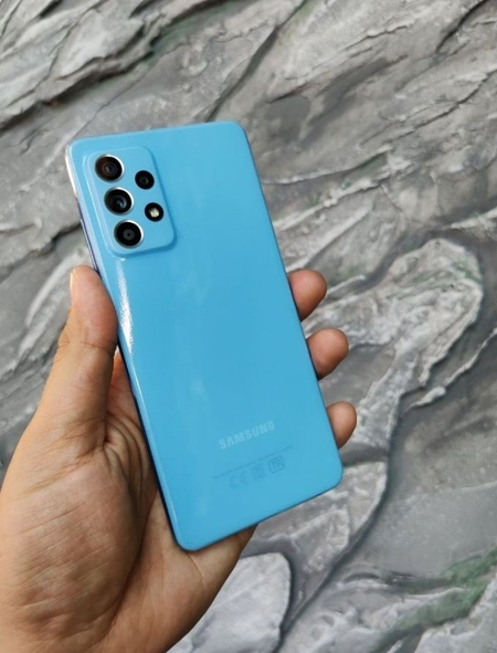 Samsung Galaxy A52