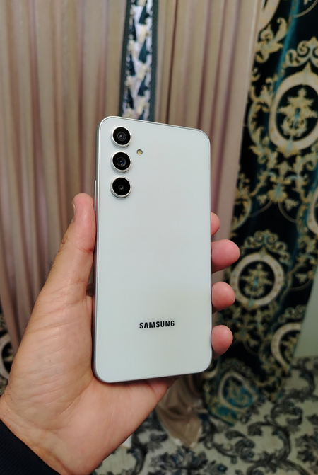 Samsung Galaxy A54 sotiladi 5G