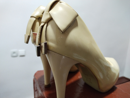 Tufli sotiladi R38-39 40 ming