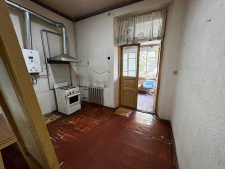 Продается Кввртира срочно Транспотный Институт 3х ком 86 кв
