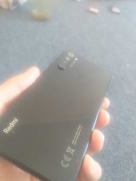 Redmi note 8   4+2,  128