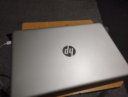 HP core i5 alo holatda