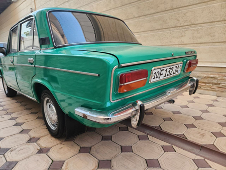 Vaz 2103 Suyagi Butun Sveji Kiraskadan Chiqan Metan Gaz