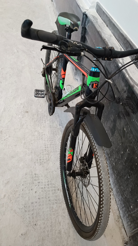 Velosiped sotiladi