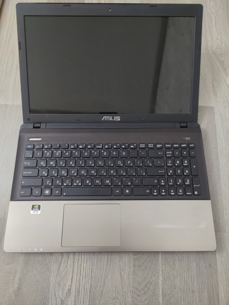 ASUS K55VD Core i3