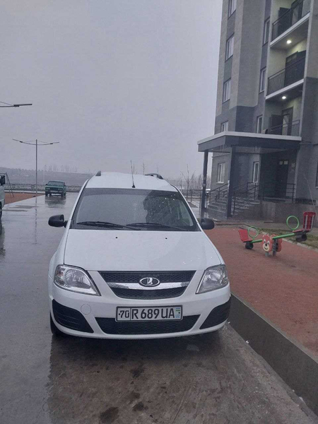 Lada Largus 2019 sotiladi