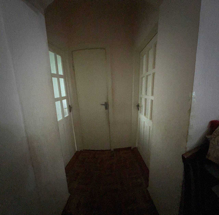Продаётся квартира, 4х комн, 9 мкн