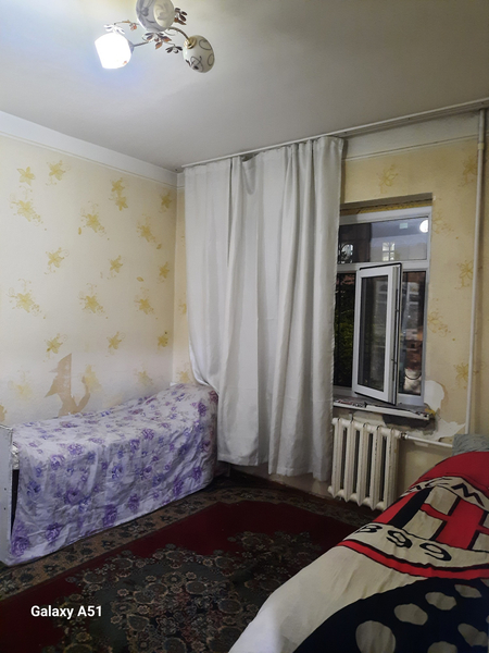 Срочно продаётся Юнусабвд-18  3/2/4  кирпич 77-серия