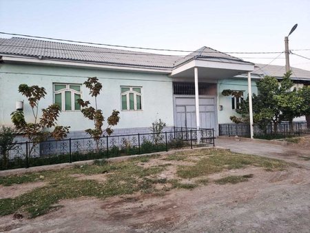 Барча қулайликларга эга ҳовли уй сотилади