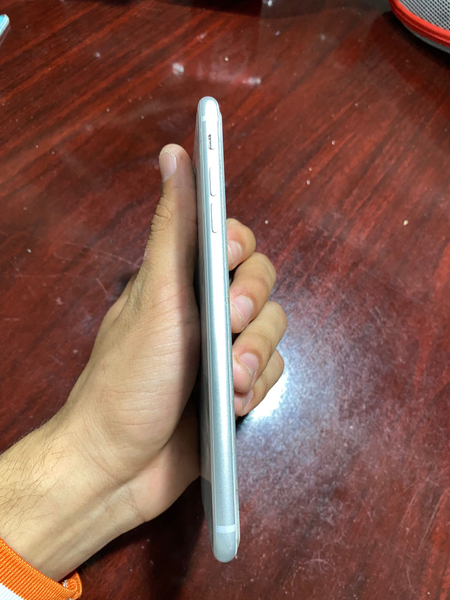 Iphone 8+ 64 gb kr