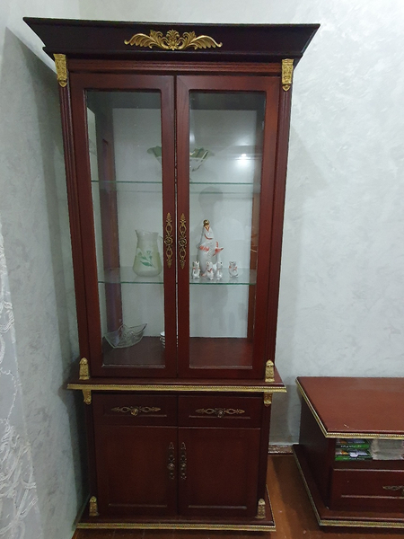 Mehmonxona uchun mebel