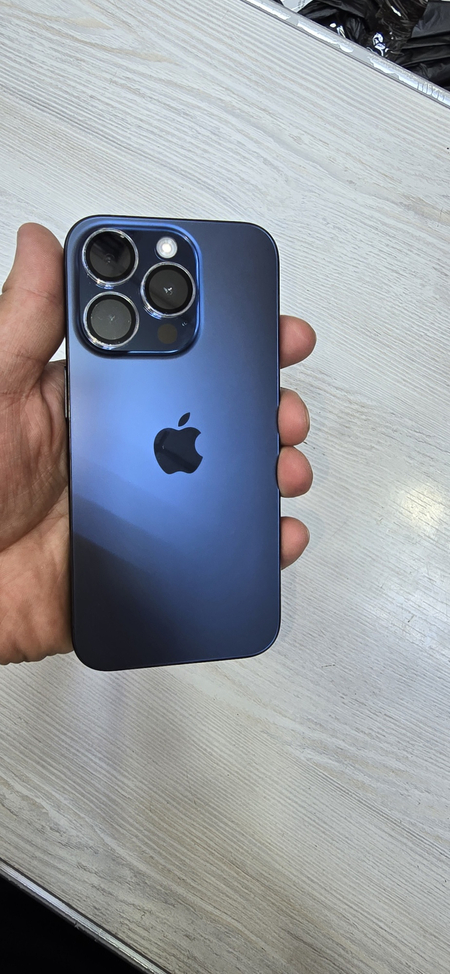 Iphone 15 pro 96%  256Gb