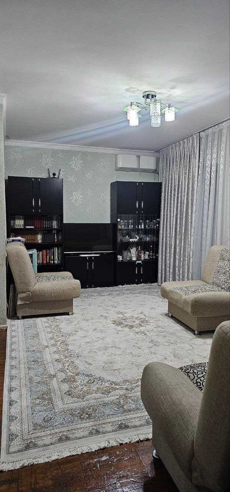 Продается квартира Шахристанский 2 комнатная 55м2 с мебелью (207)