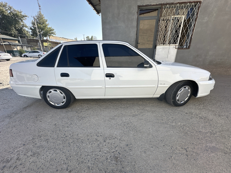 Chevrolet nexia 2