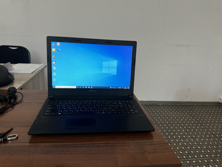 Notbook lenova b/u