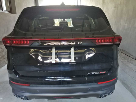 JETOUR X70 Plus в отличном состояние