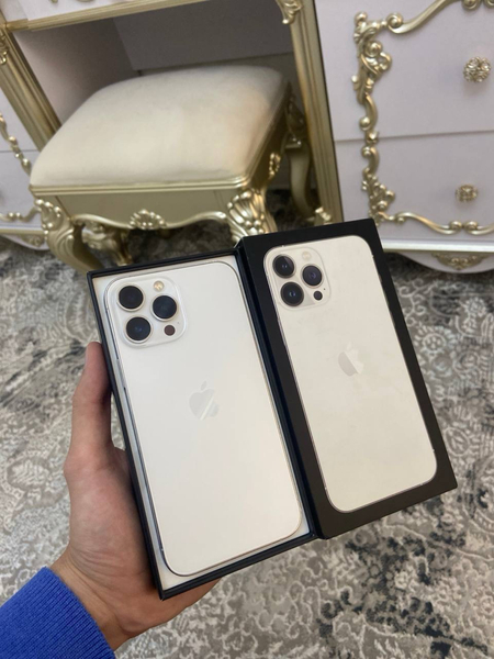 Iphone 13 pro max holati yaxwi