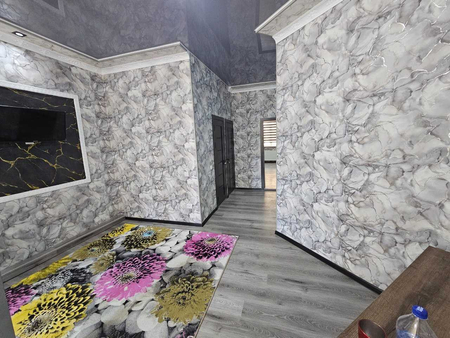 1 xonali 60m² 2-qavat uy sotiladi