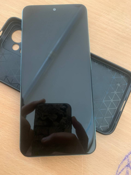Redmi  note.  12