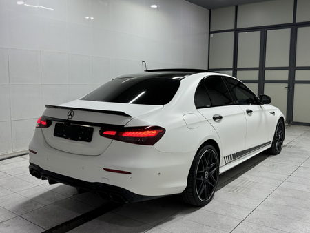 Mercedes Benz W213 E300 Amg 63s body kit