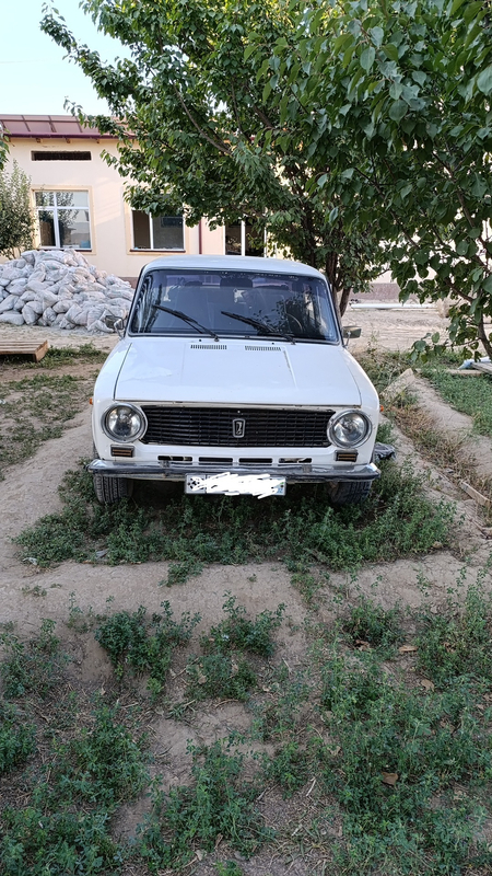 Jiguli 2101.  Vaz21011