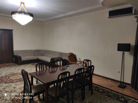 Center 3 room 145m2 2 bedroom 2 bathroom Sodiq Azimov street
