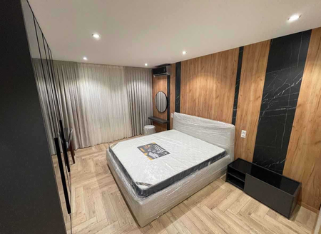 Срочно продается 2/2/4 квартира 70 м2   ЦУМ  Ц-7  Ор-р: 110 школа