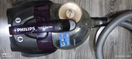 Пылесос Philips 7000 серия