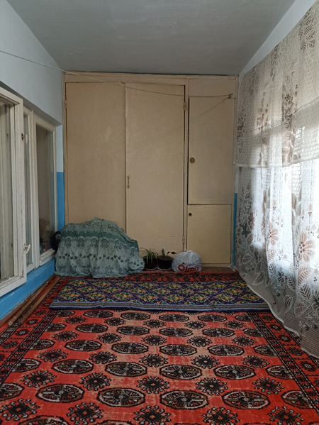2 xonali kvartira sotiladi. 2/3/5 Balkon 2×6