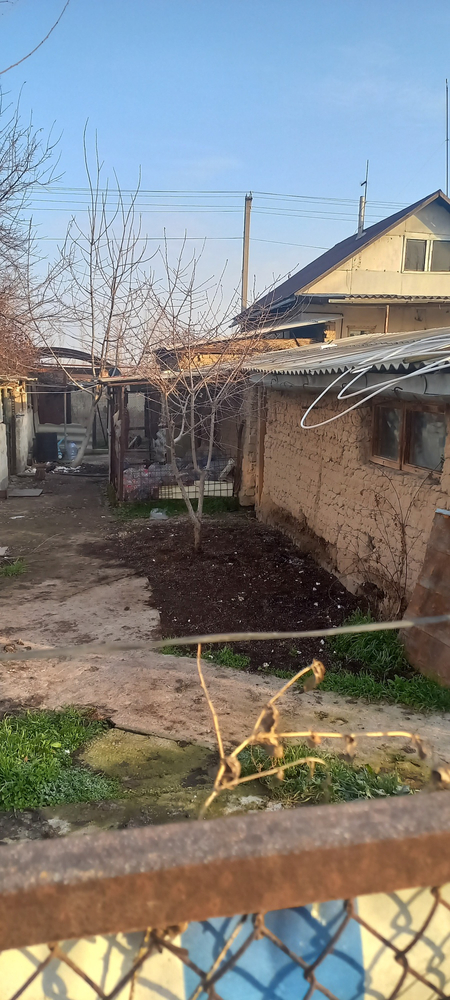 Продаётся дом 6 соток возле Нуравшон
