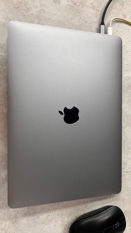 MacBook Pro 2017 Intel core i5