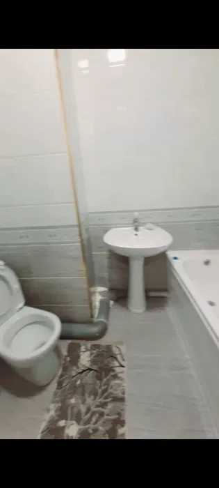 срочна Новостройка Юксалиш аренда 3 ком. кв. Водник