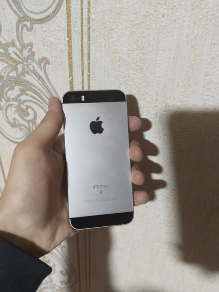 iPhone 5 SE 16 tali