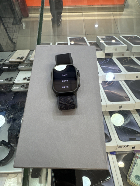 Apple iwach Ultra 3 black ideal sastayana