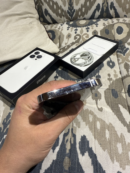 Продаётся Apple Iphone 13 Pro