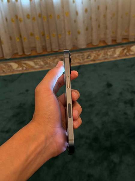 iPhone 13 128GB LL/A 5G