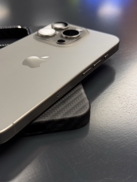iPhone 15 PRO ideal