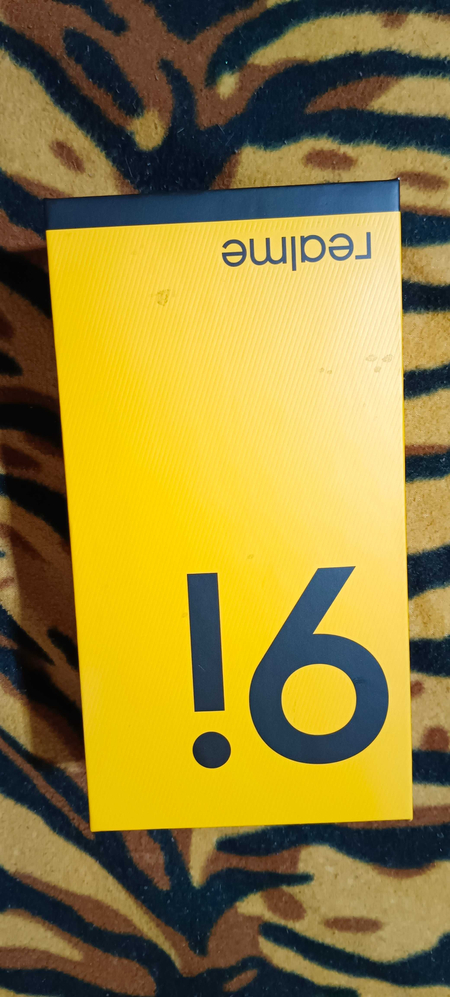 Продаю Realme 9i