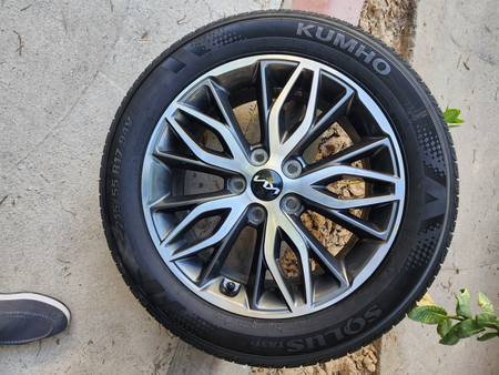 Diska Balon Kia K5 original R17 baloni kumho solus koreyski yangi dis