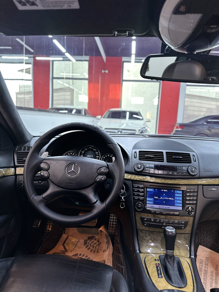 Mercedes W211 amg