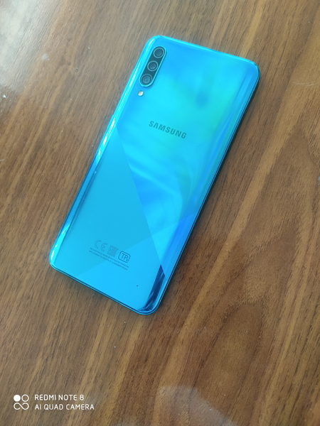 Samsung galaxy A30s  64 Гб в хорошем состояние